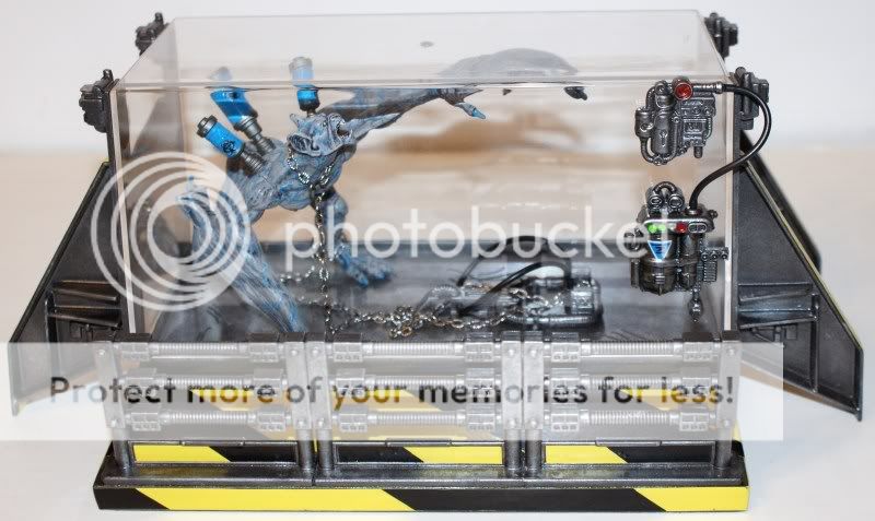 figures from the NJCC Compound Z Lab dio - HissTank.com