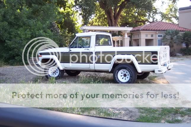 Reebles '76 J10 Honcho - International Full Size Jeep Association