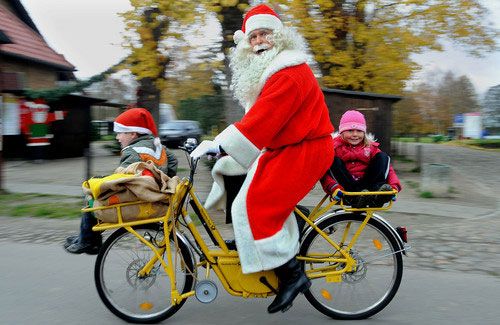 How About Some Christmas Cheer? (20 Images) - Pirate's Cove » Pirate's Cove