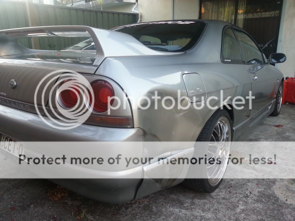 R33 Fiberglass Rear Over-Fenders/quaters - Exterior & Interior Styling ...