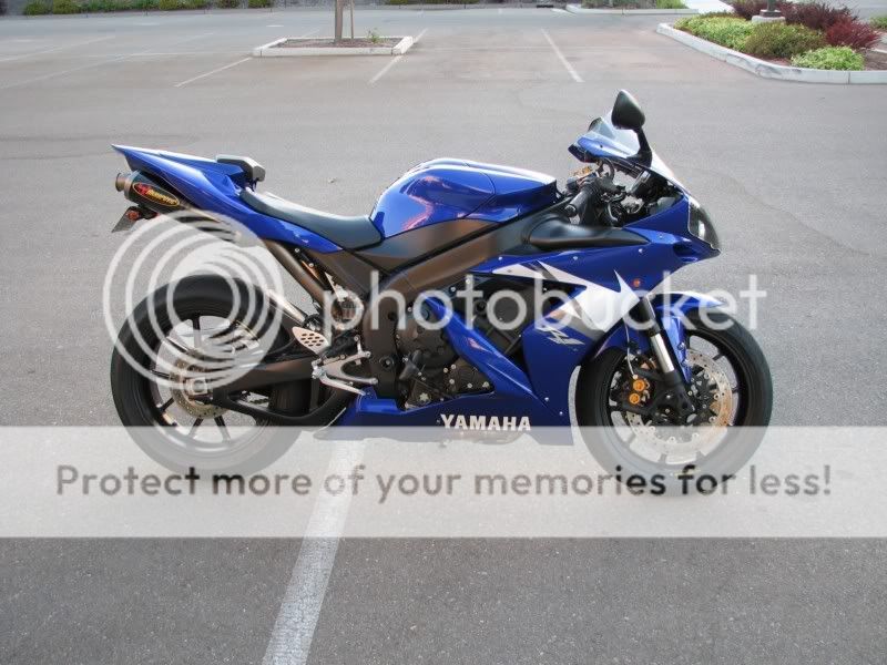 Pic Request: Blue 2007 r1 with marchesini wheels! | Yamaha R1 Forum ...