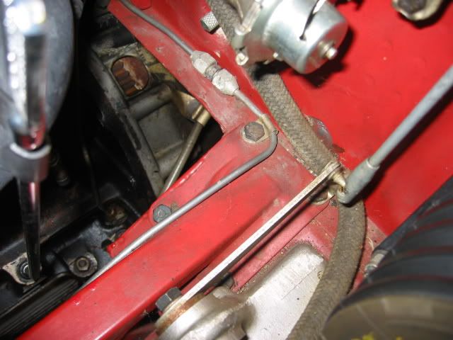 Speedometer cable routing - The 'E' Type Forum