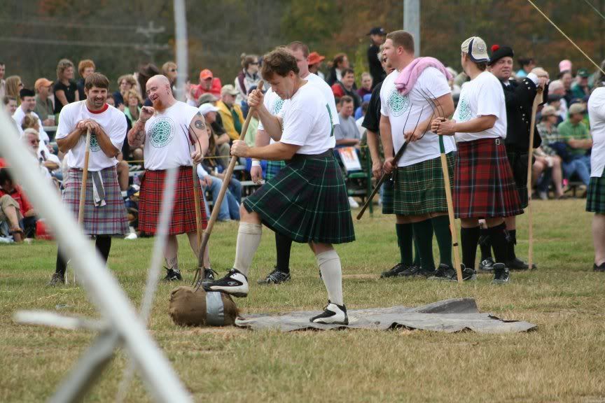 Large men in kilts throwing heavy things... | Jeep Enthusiast Forums